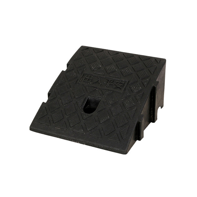 RWS-PCR2508 PVC Curb Ramp - Chinee Roadway Safety Co.,Ltd